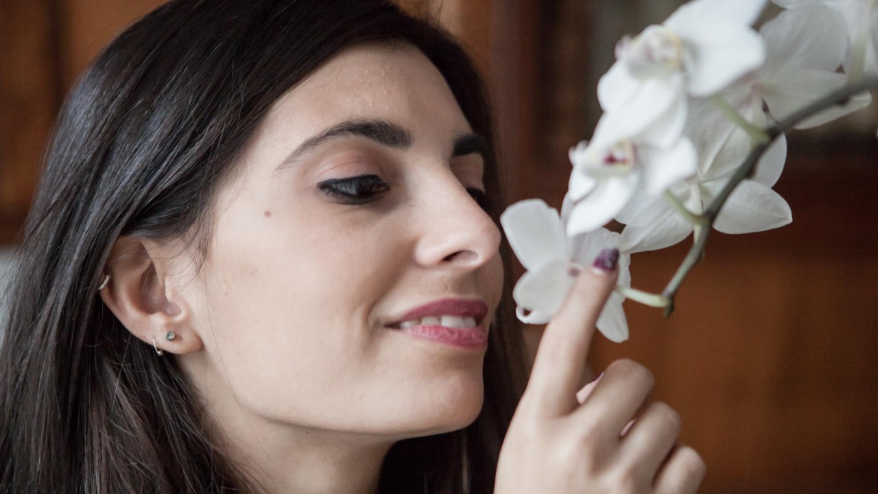 Your nose can tell apart more than a trillion distinct smells