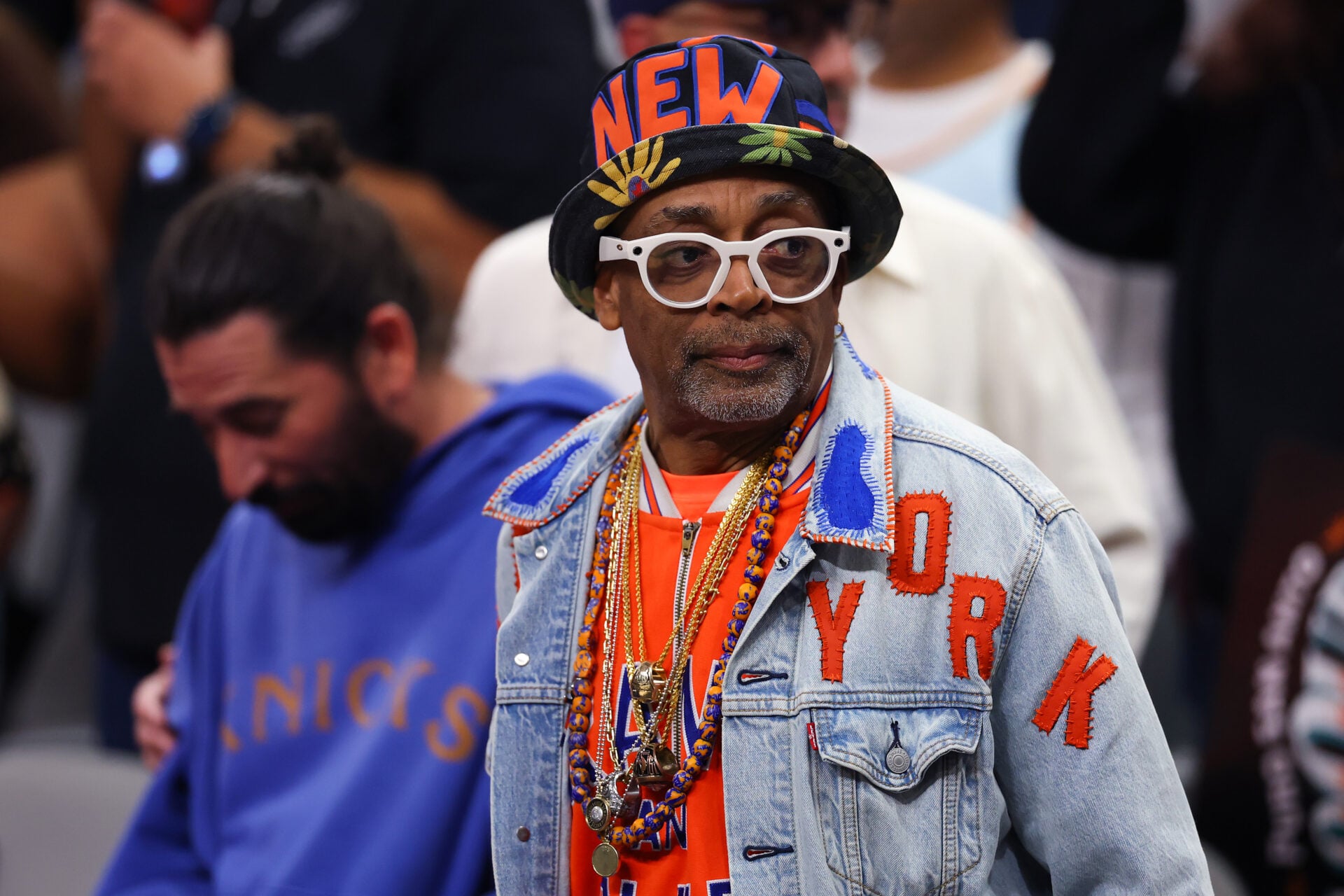 Kevin Hart calls for Knicks to give Spike Lee a championship ring after ...