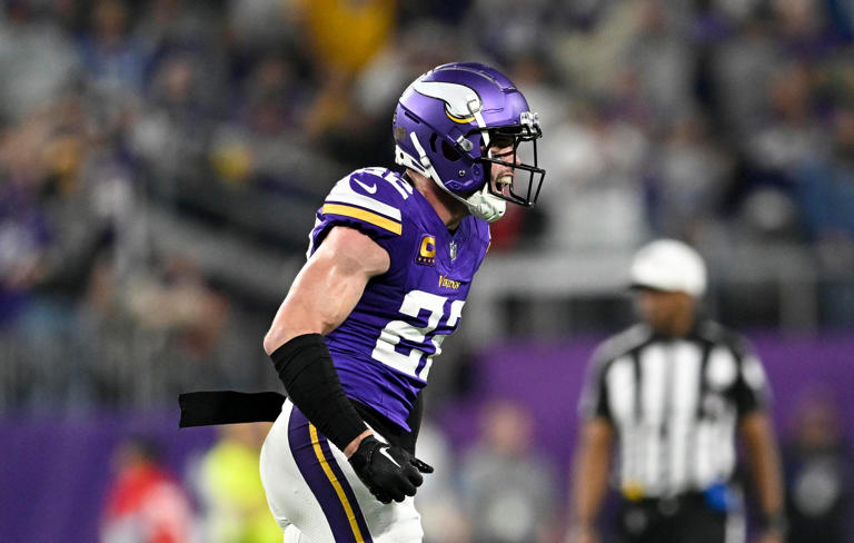 Minnesota Vikings news and links: The dog days of summer are here