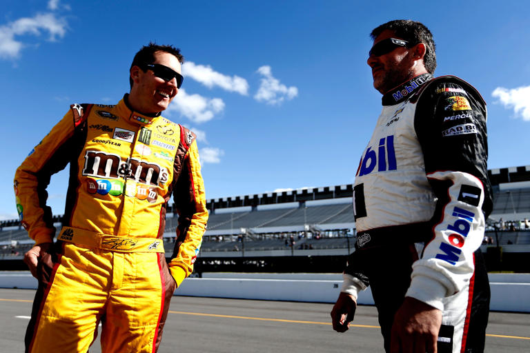 Tony Stewart calls public reaction to Kyle Busch’s death 'frustrating'