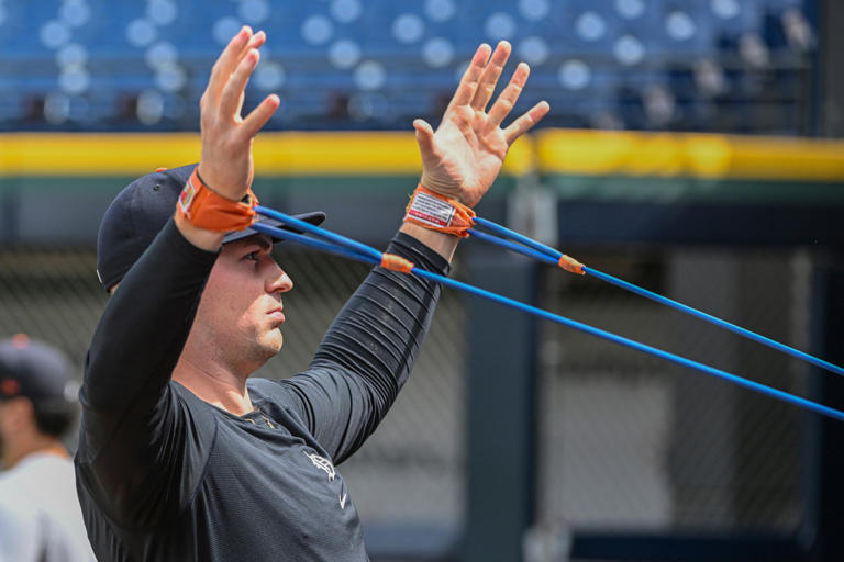 Tigers-Guardians game postponed by rain, delaying Travis Kelce's first ...