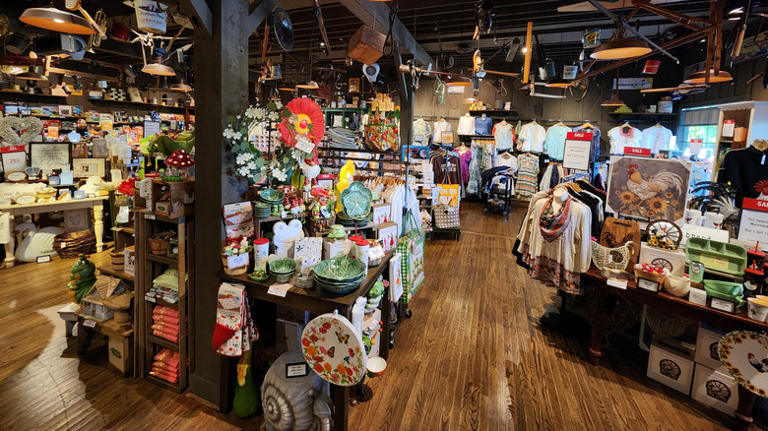 The unfortunate fate of Cracker Barrel's first restaurant location