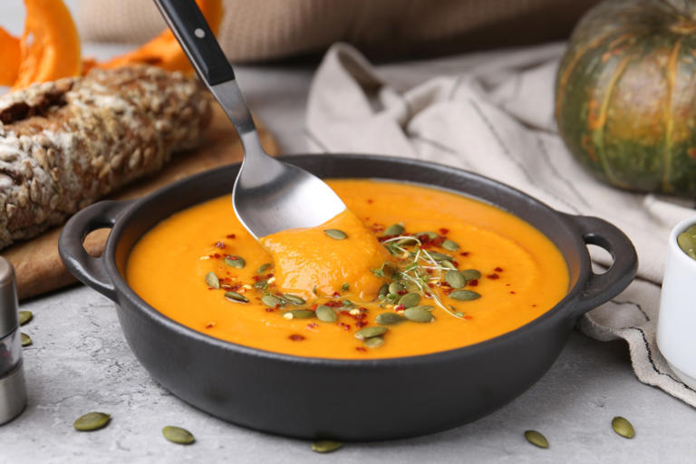 Esses 7 ingredientes podem deixar a sua sopa mais cremosa