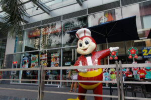 JFC shares decline on weak sentiment