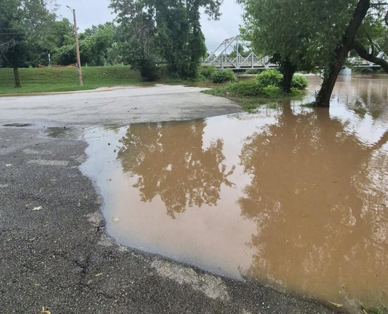 City of Ozark, Mo., closes Finley River Park due to rising water levels