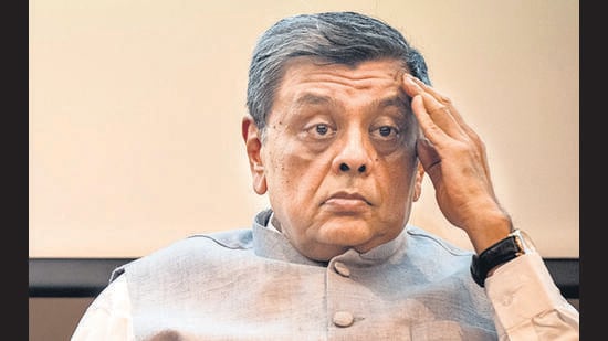 FIR filed against unknown sender of threat letter to retired Justice Patel