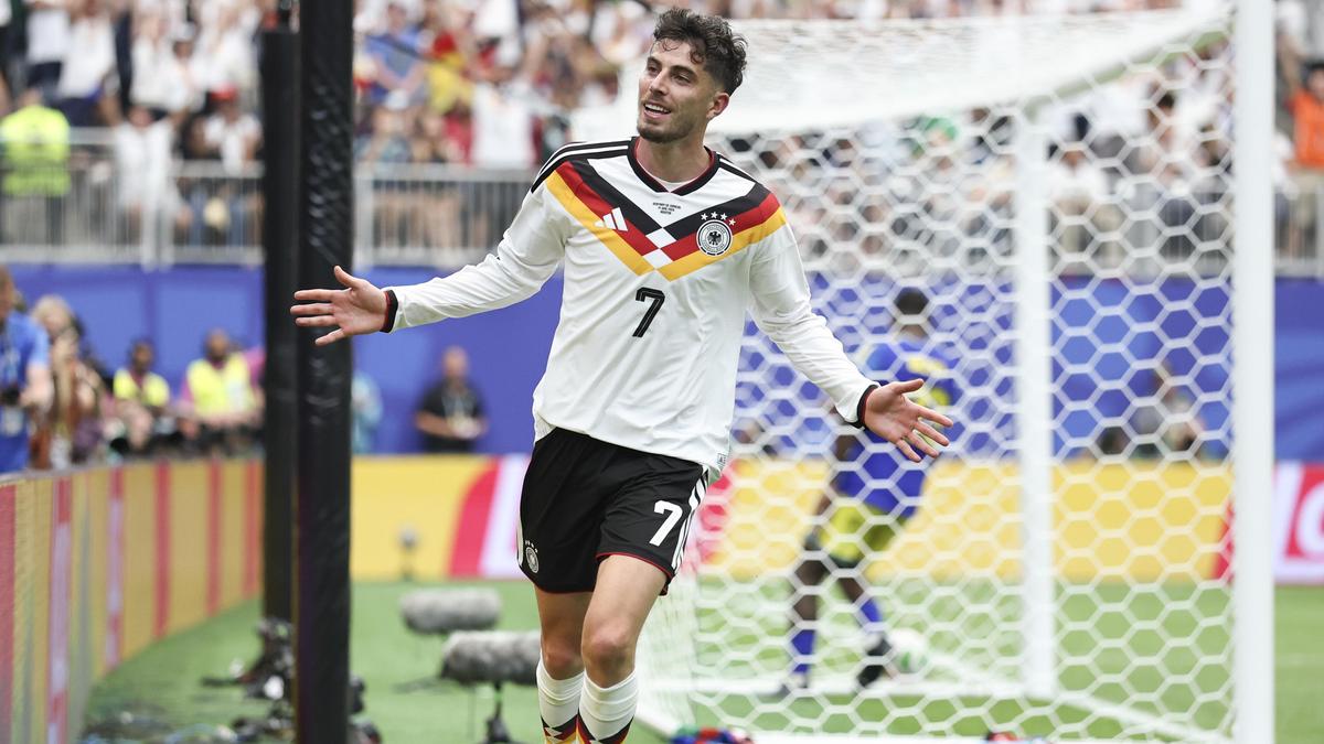 Pressestimmen zum deutschen WM-Sieg: Deutschland erteilt Curaçao ...