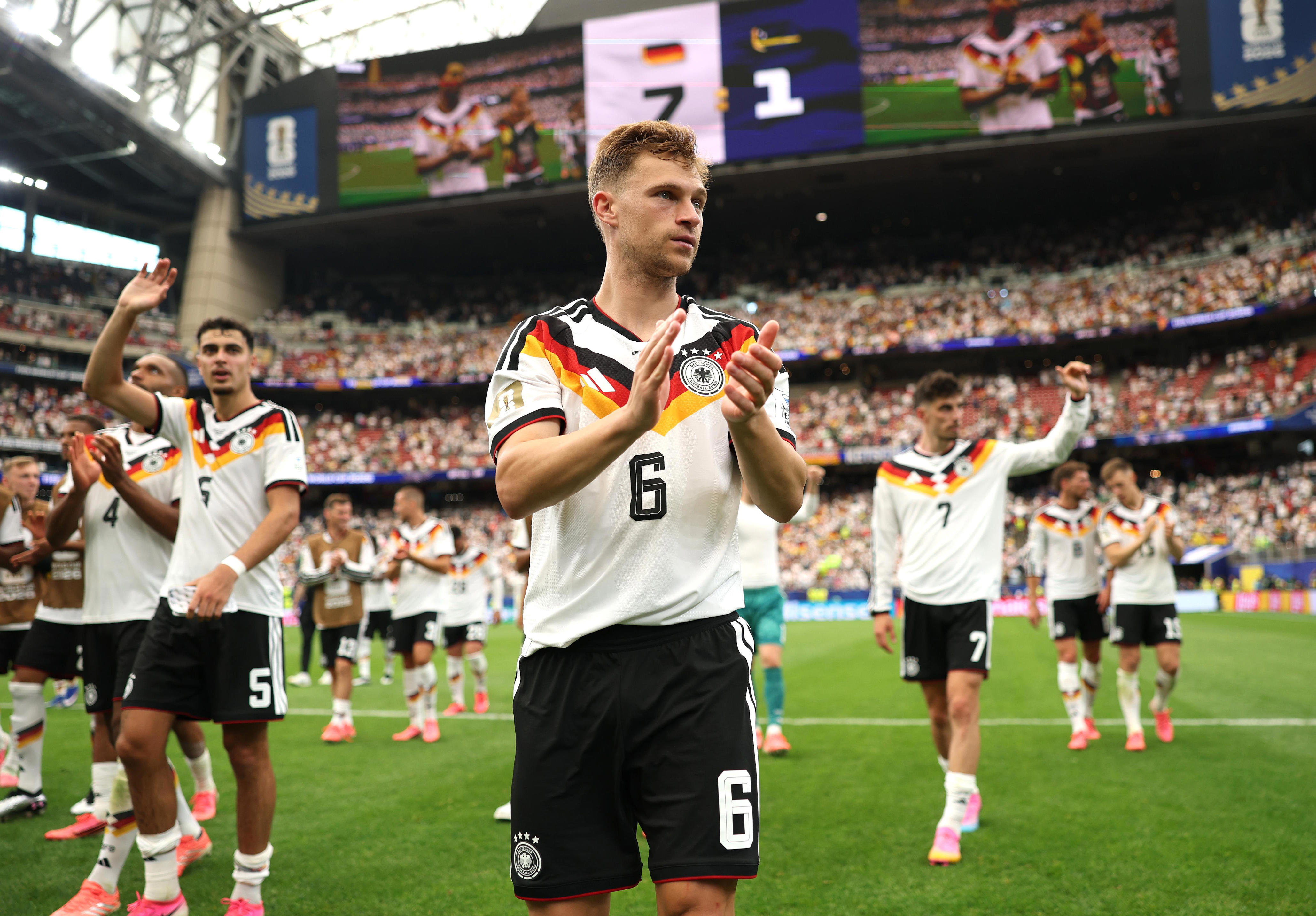 Joshua Kimmich sees Germany uniting at the right time