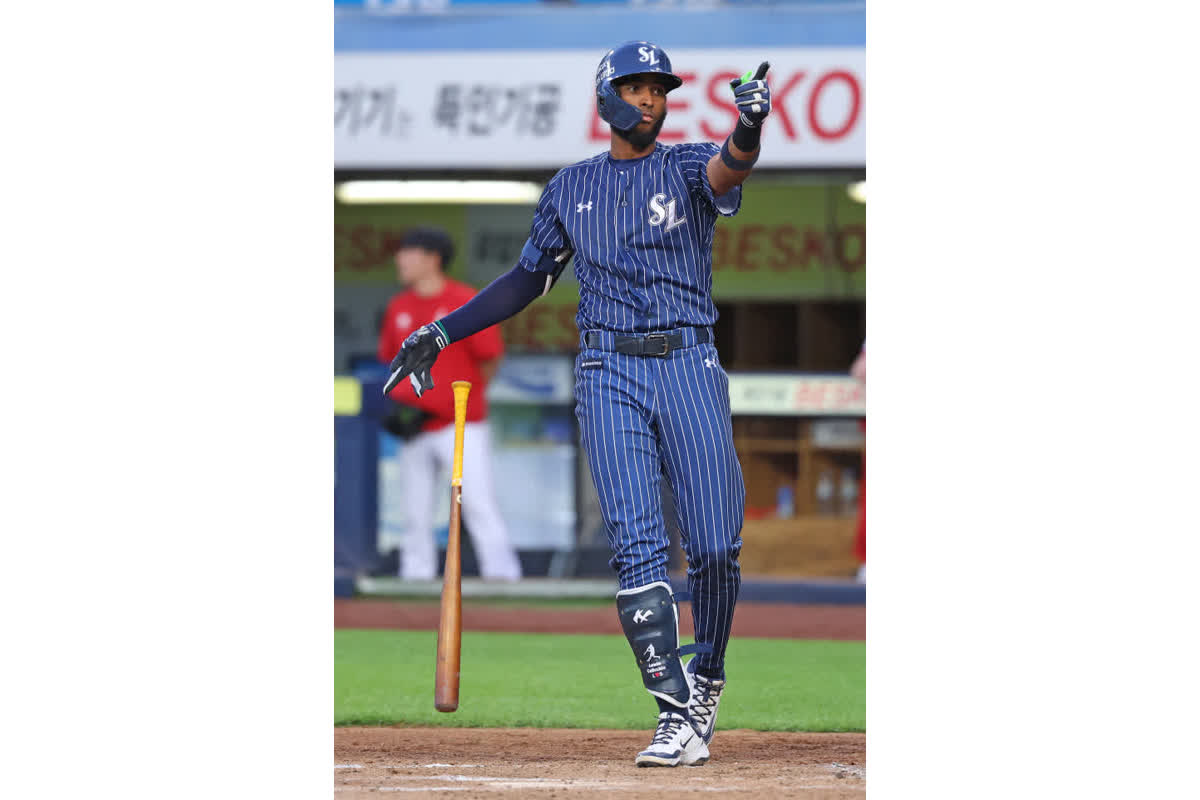 '디아즈 만루포' 삼성 라이온즈, SSG 랜더스에 역전승