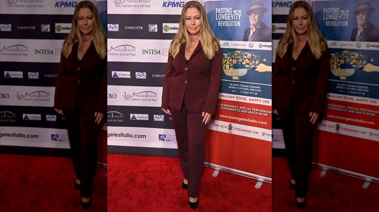 'I'm OK with aging poorly': Kendra Wilkinson putting body-shamers in ...