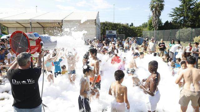 Gijón exprime la folixa en un fin de semana repleto de fiestas de prao ...