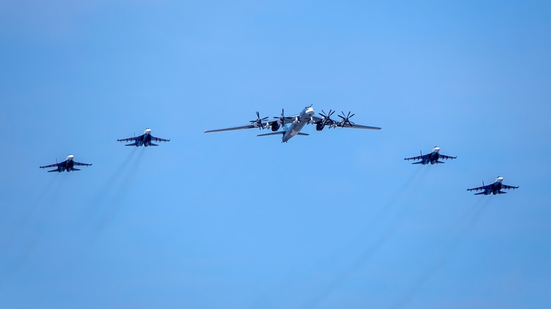 The biggest strengths & weaknesses of the Tu-95 strategic bomber