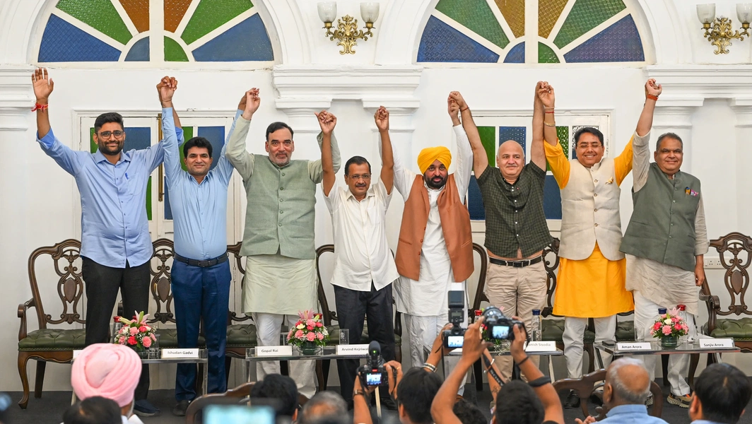 Warring predicts AAP won't hit double digits in Punjab polls