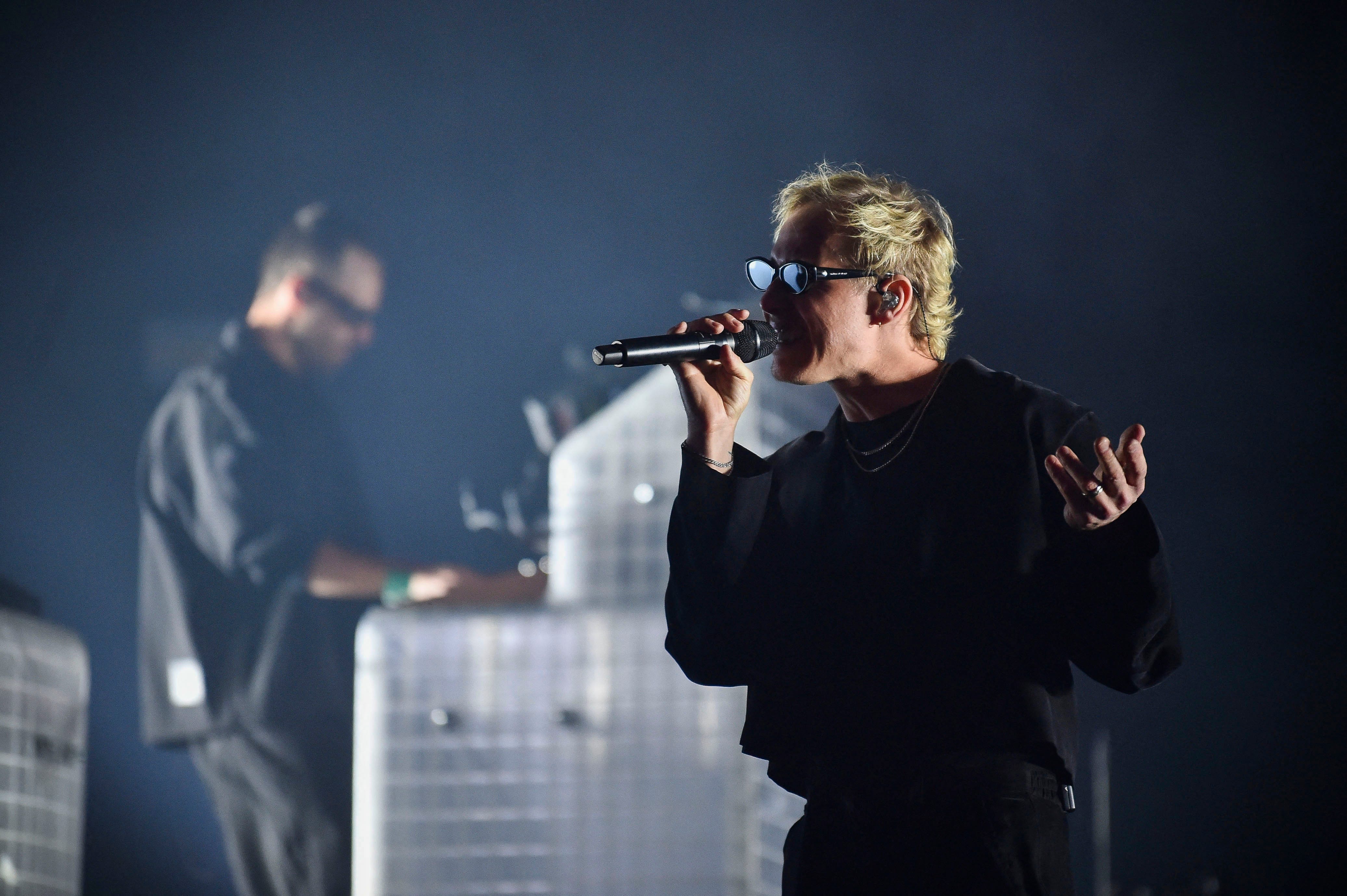 Headliner Rüfüs Du Sol delivers euphoric 90-minute Bonnaroo set