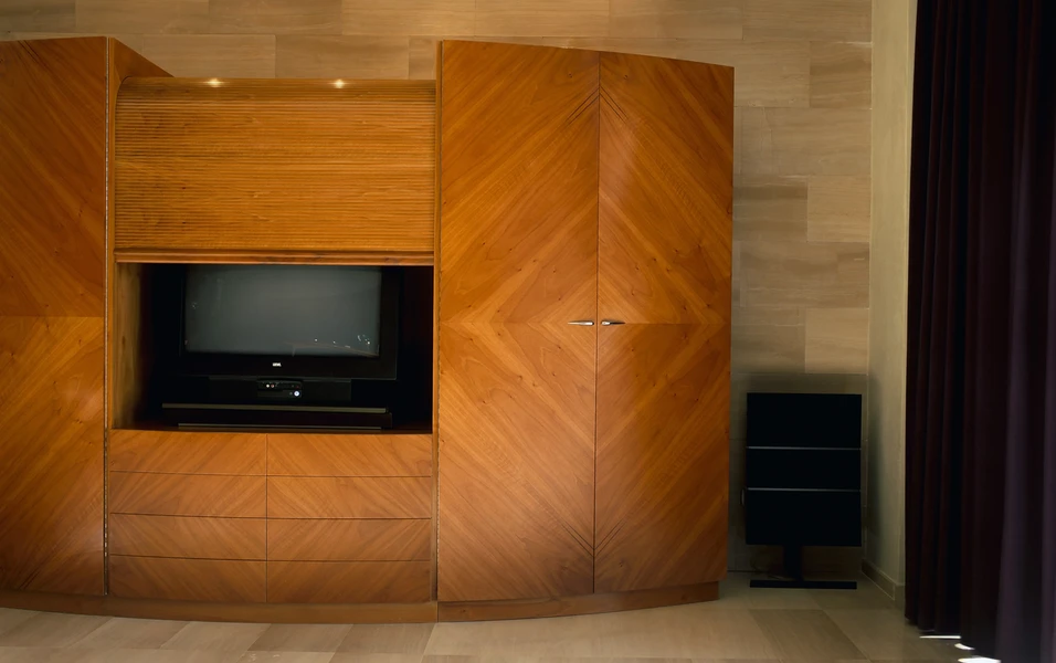 Designers steer homes away from bulky entertainment centers
