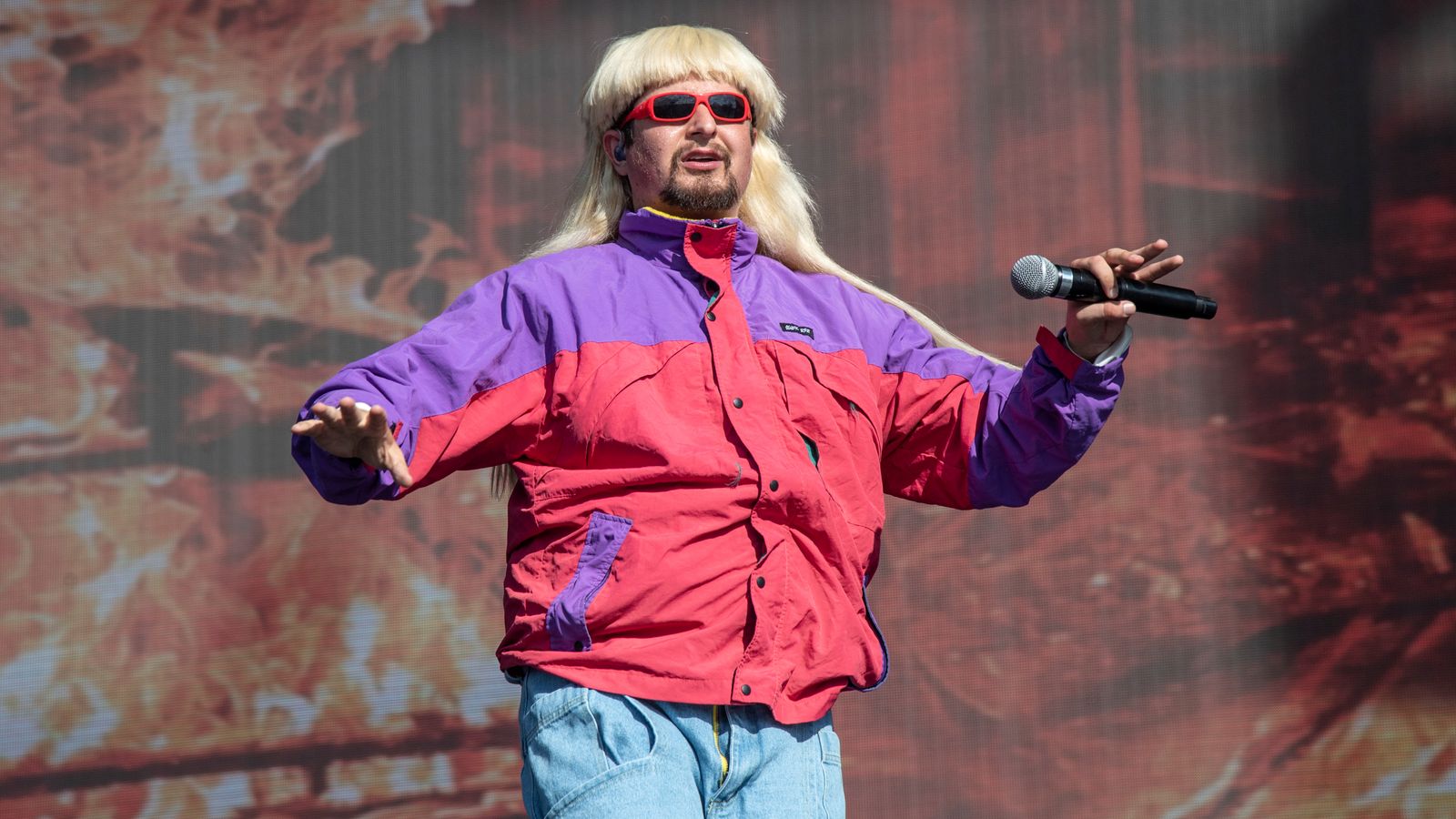 US musician Oliver Tree believed to have died in helicopter crash that ...
