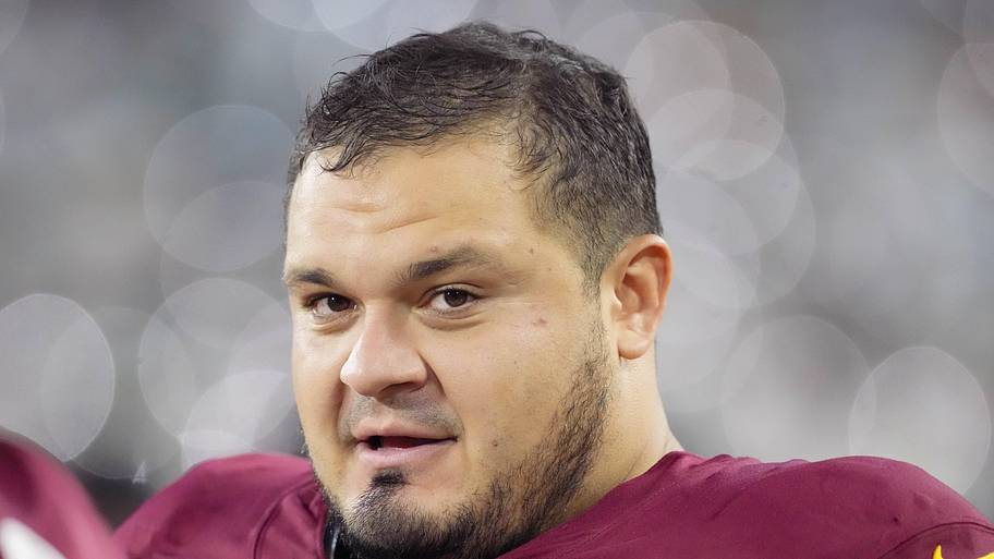 Nick Allegretti knows Commanders gamble has put everything on the line