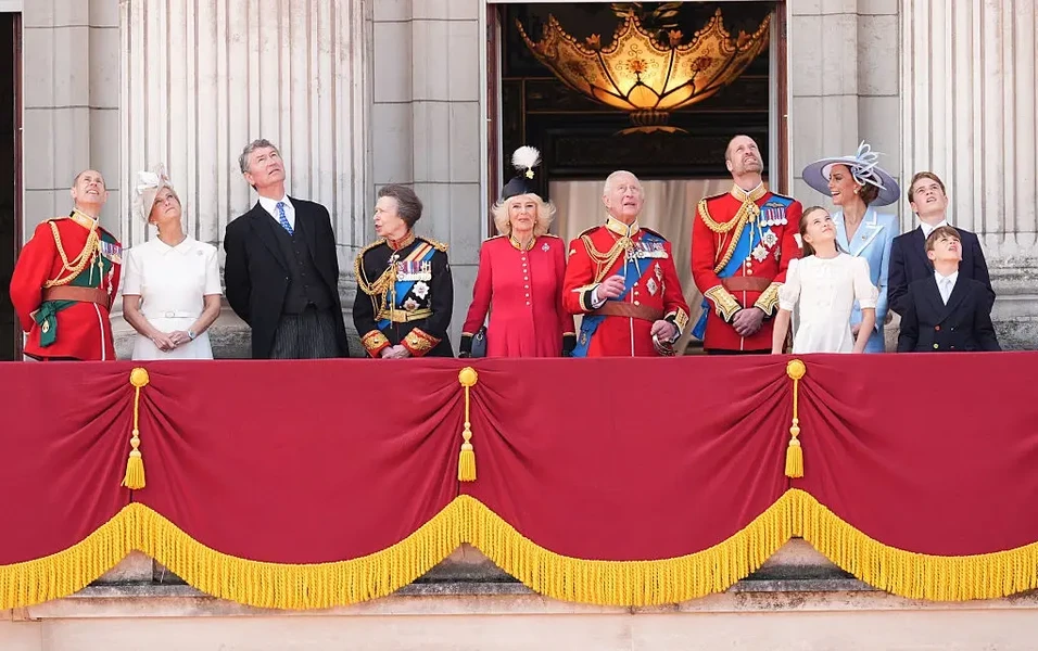 Prince Harry sends Invictus message as royals mark parade