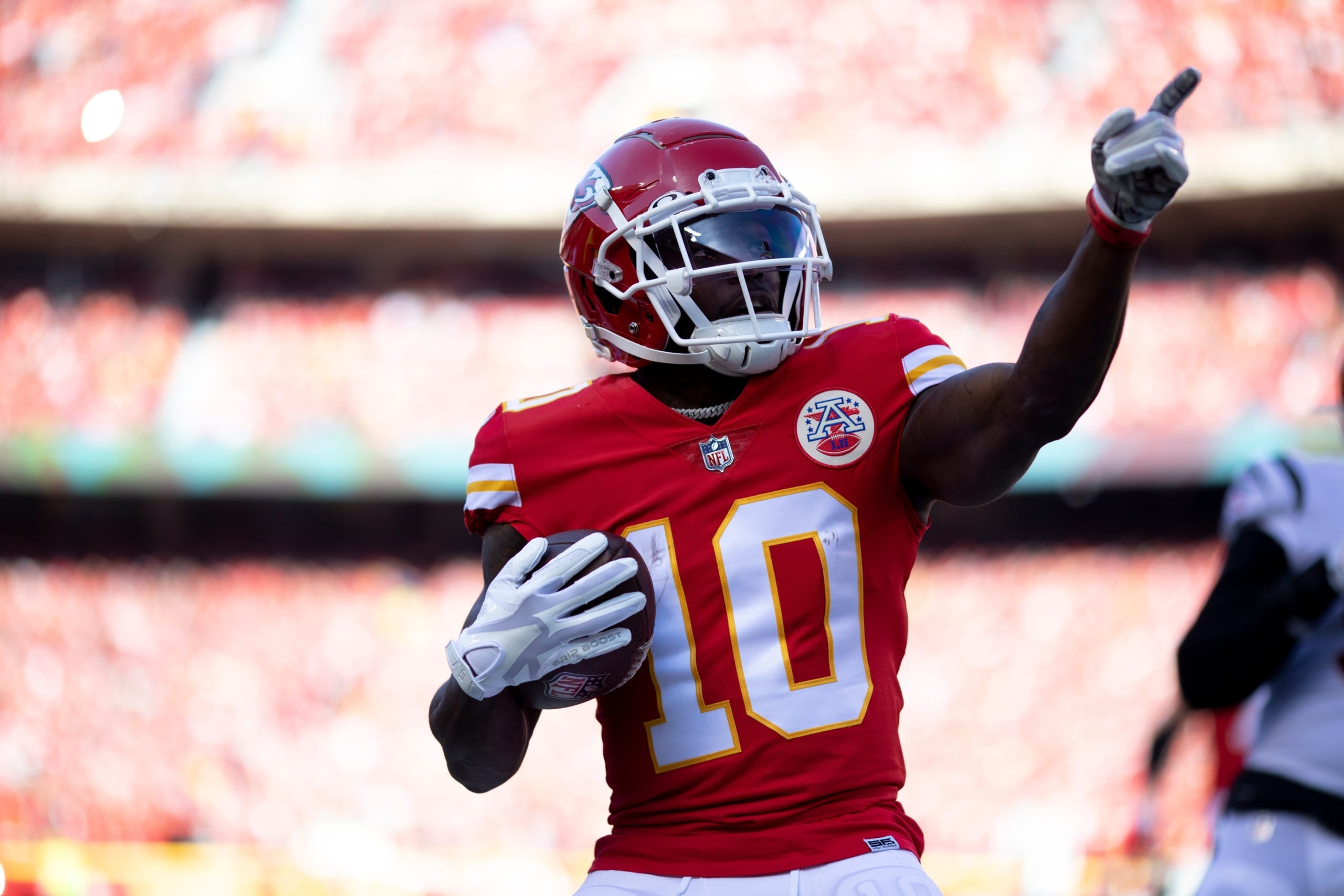 Tyreek Hill dropped a major hint about his next destination