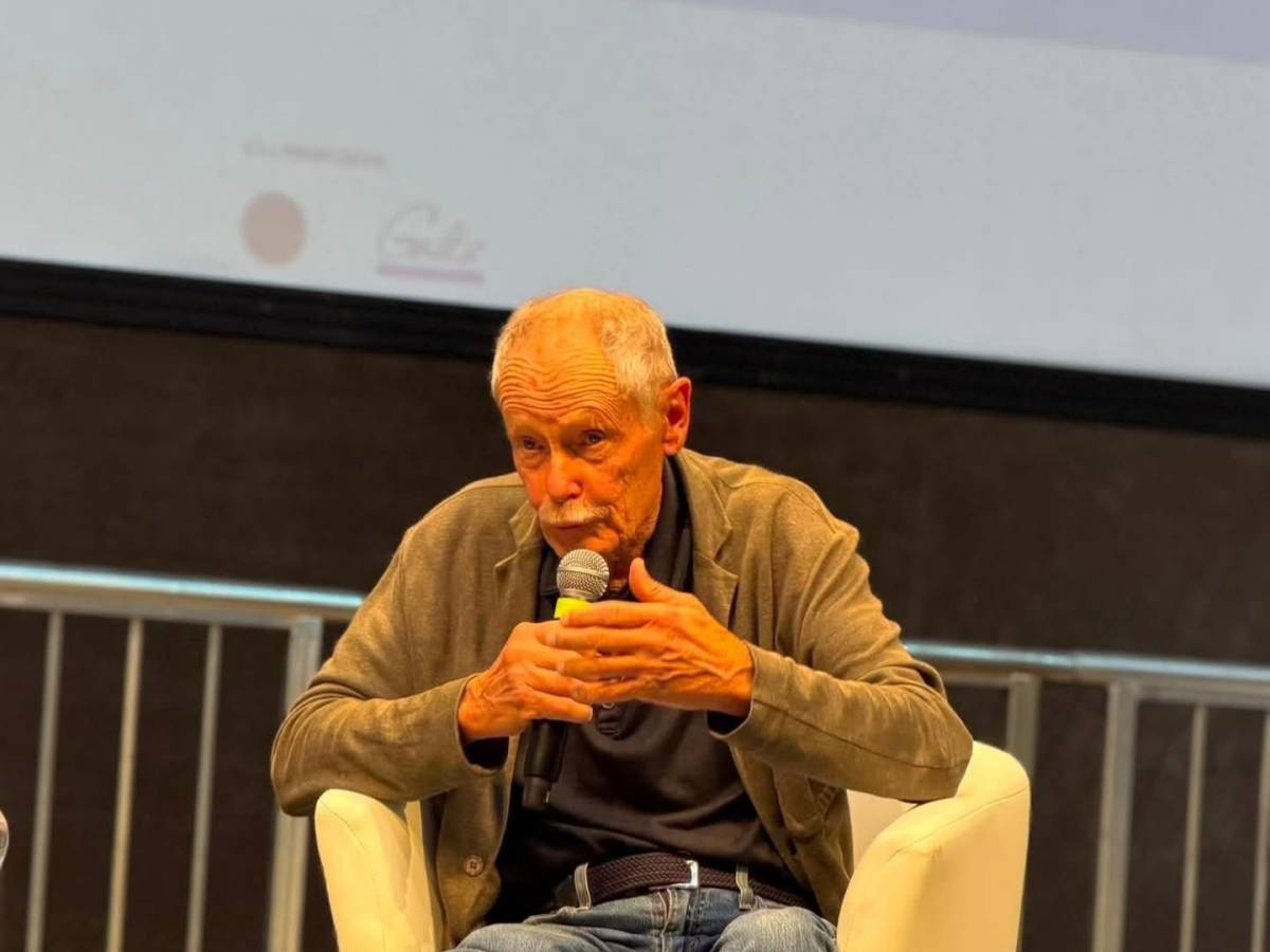 De Luca: “Spero nella sconfitta di Hamas. L’odio? Nuoce a chi lo prova”