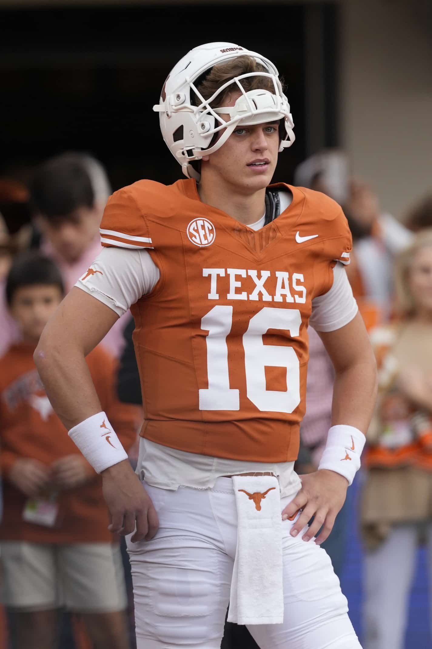 ESPN senior writer calls Arch Manning ‘a phenomenal success story ...