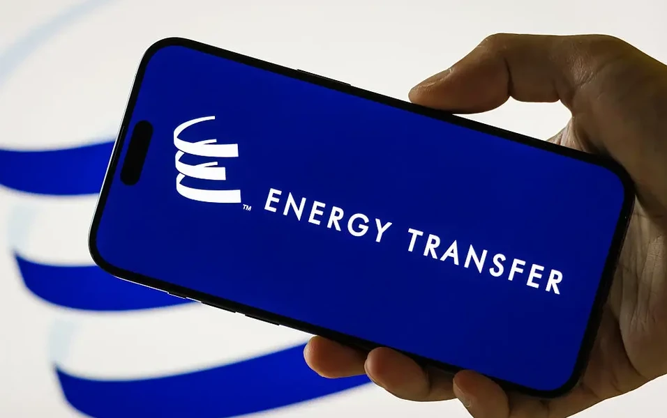 Energy Transfer and Enterprise Products post strong dividends amid ...