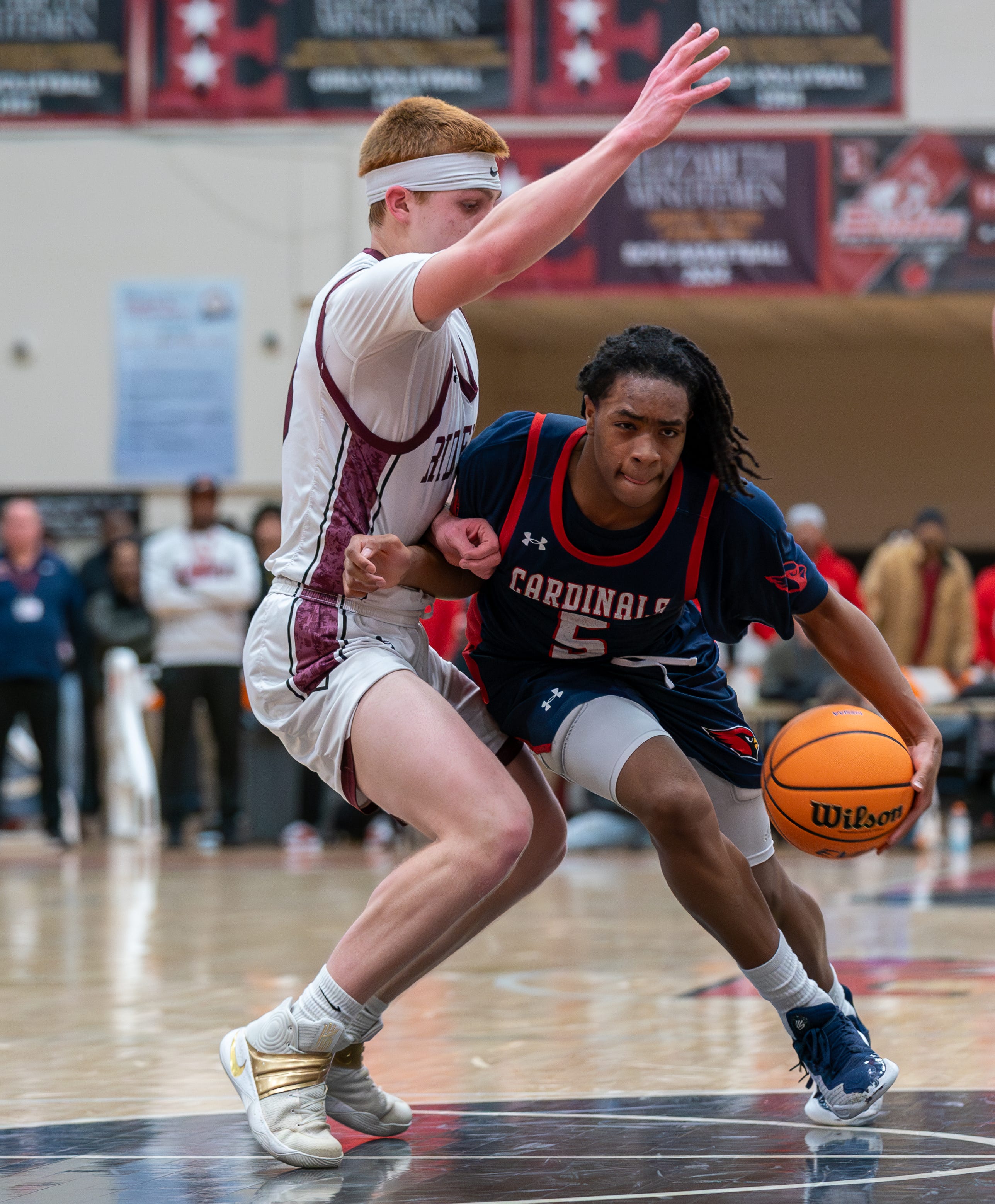 UCLA basketball offers four-star 2027 guard Micah Gordon