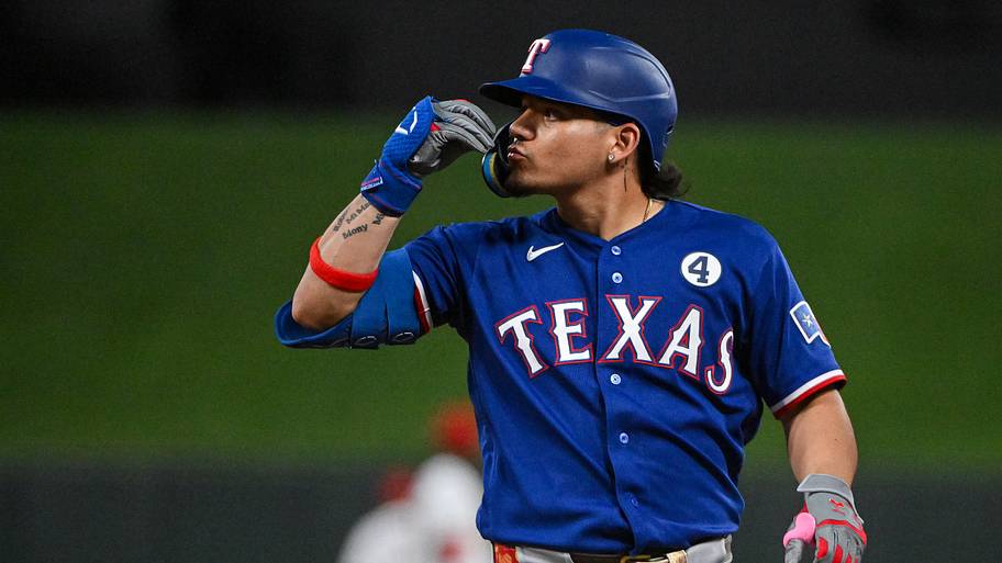 Rangers recall Alejandro Osuna from minors, place Michael Helman on IL