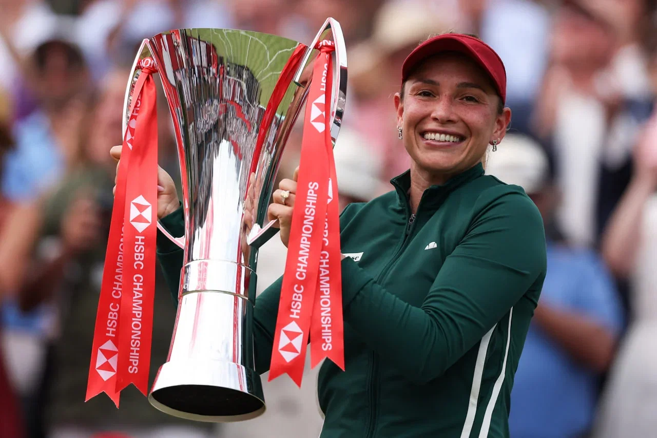 Vekic liikuttui Queen'sin mestaruuspuheessaan: 'Ilman häntä en edes ...