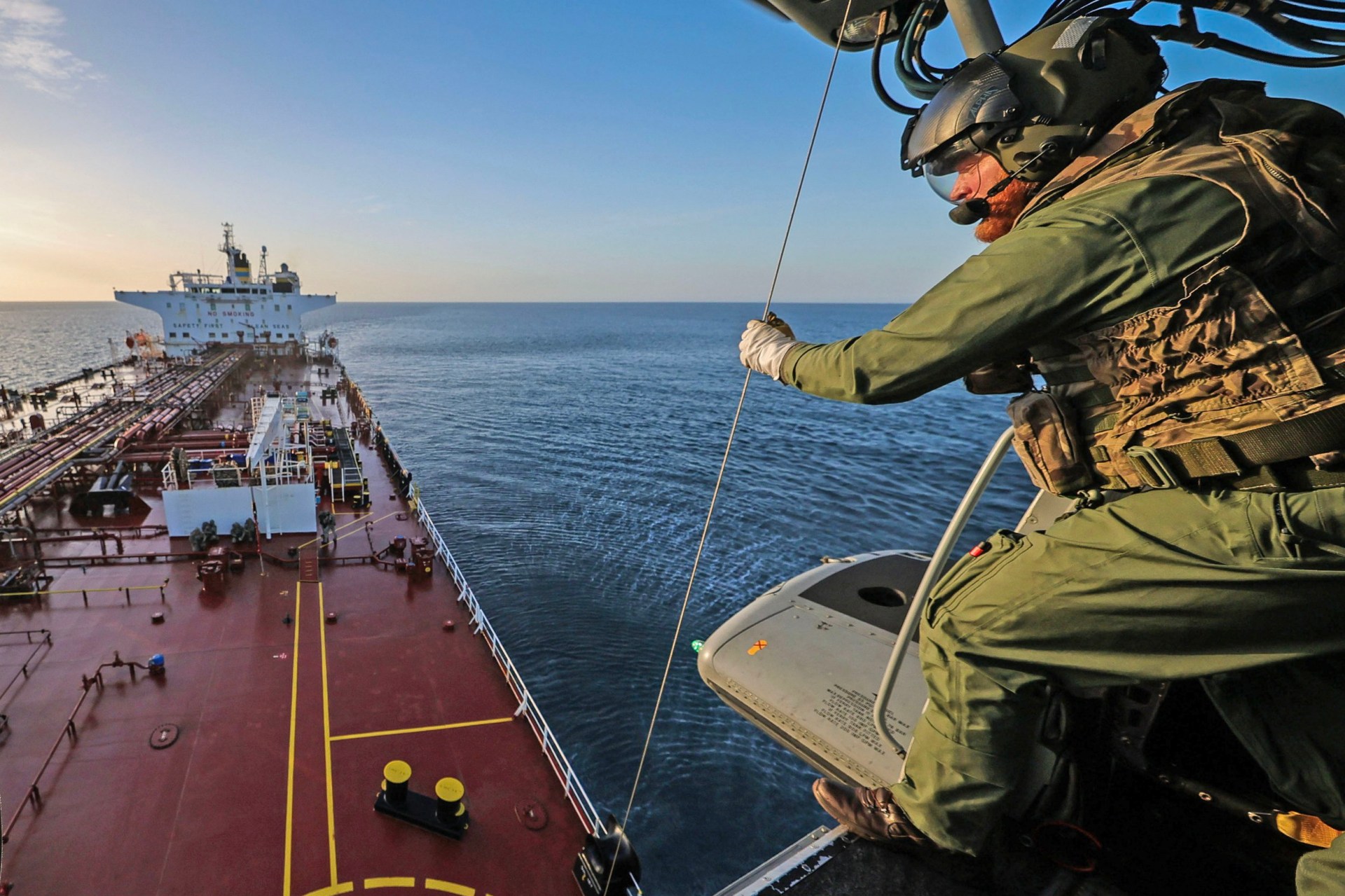 Kremlin mouthpiece says Russia should 'rig oil tankers with bombs ...