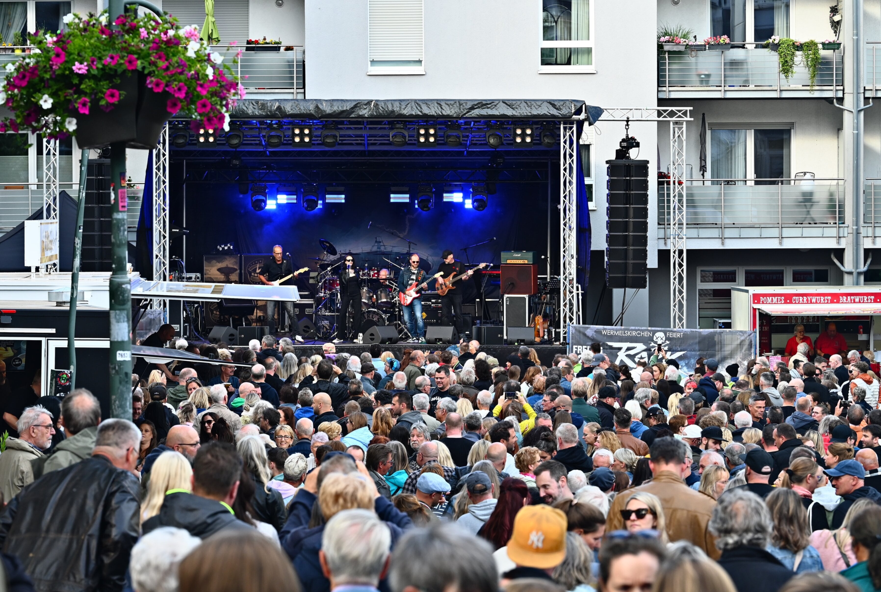 So war die Stimmung beim „Rock am Markt 2026“