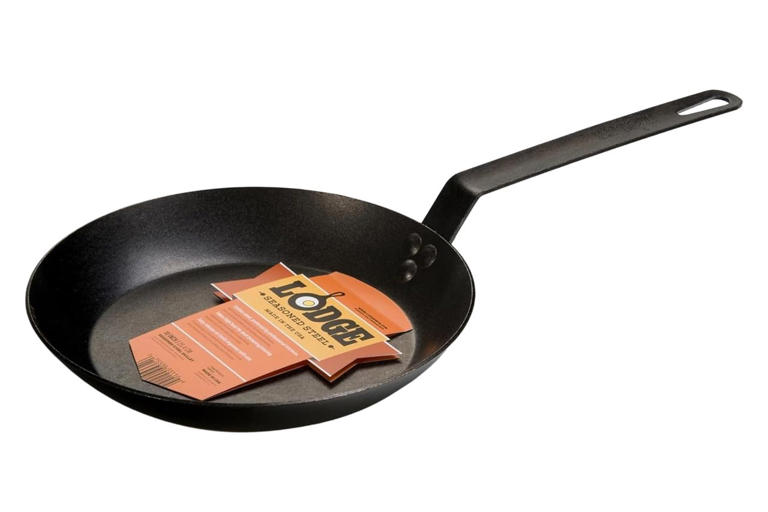 This non-toxic carbon steel frying pan is the restaurant industry’s ...