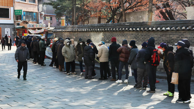 Basic pension benefits should focus on poor seniors