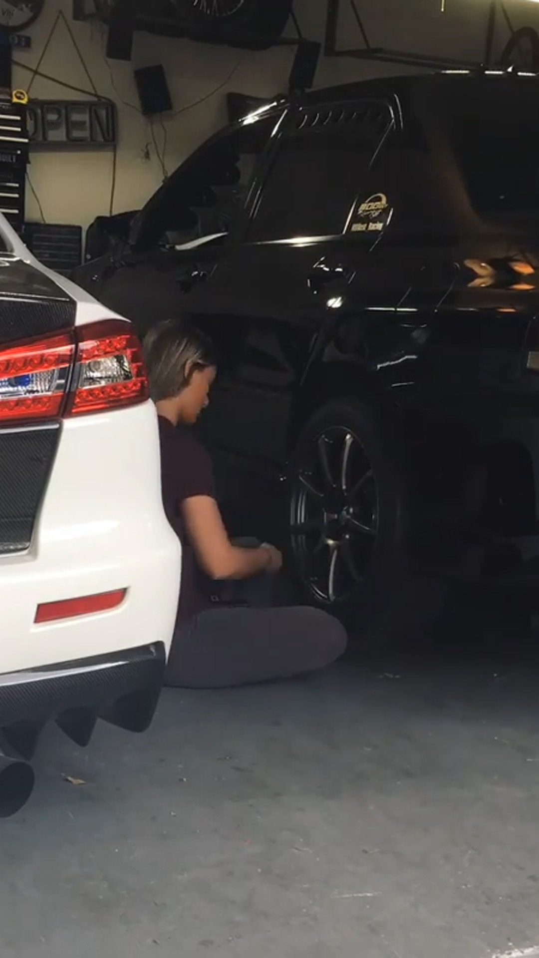 This is what a car girl's day looks like