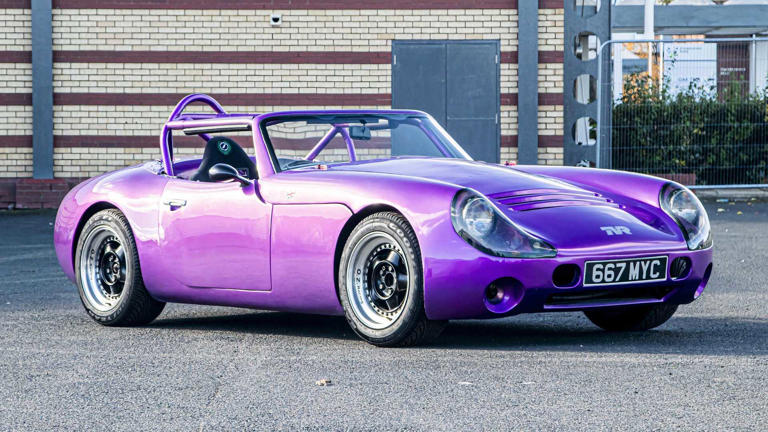 How one crazy British sports car made the Porsche 911 feel soft