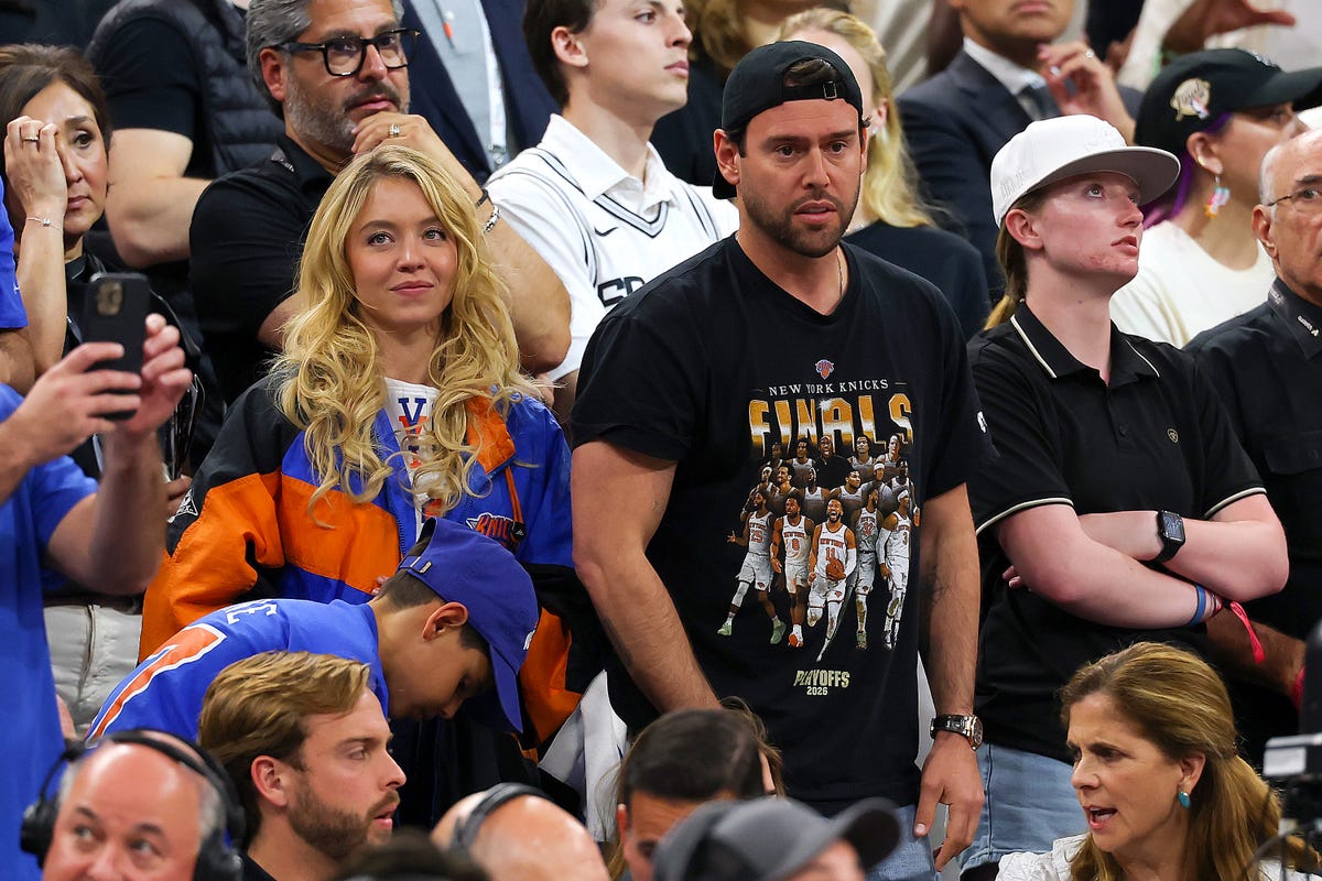 Surprise! Prince Harry Makes a Discreet Appearance at the Knicks’s ...