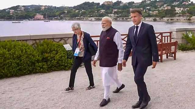 India now a global solutions provider, says PM Modi in France