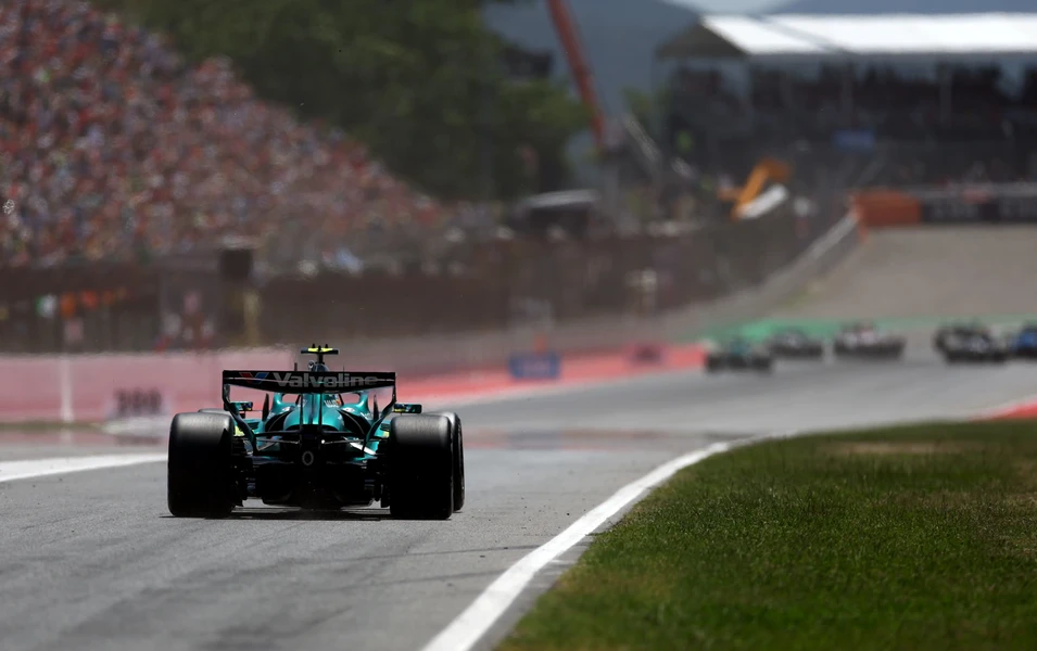 Alonso handed pit lane start after power unit breach