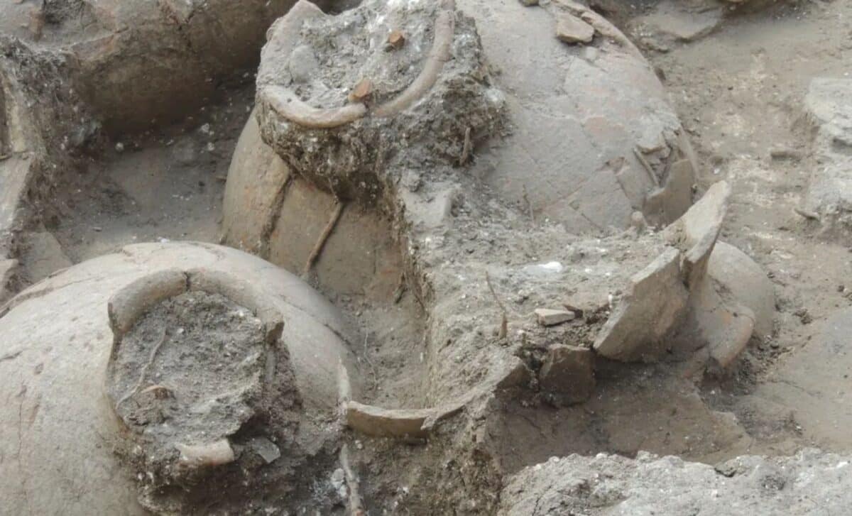 Researchers unearth three ancient jars hidden for millennia near one of ...