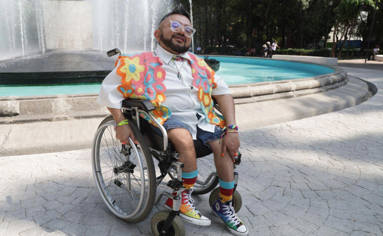 Ser queer y vivir con discapacidad; Guz Guevara desafía doble estigma