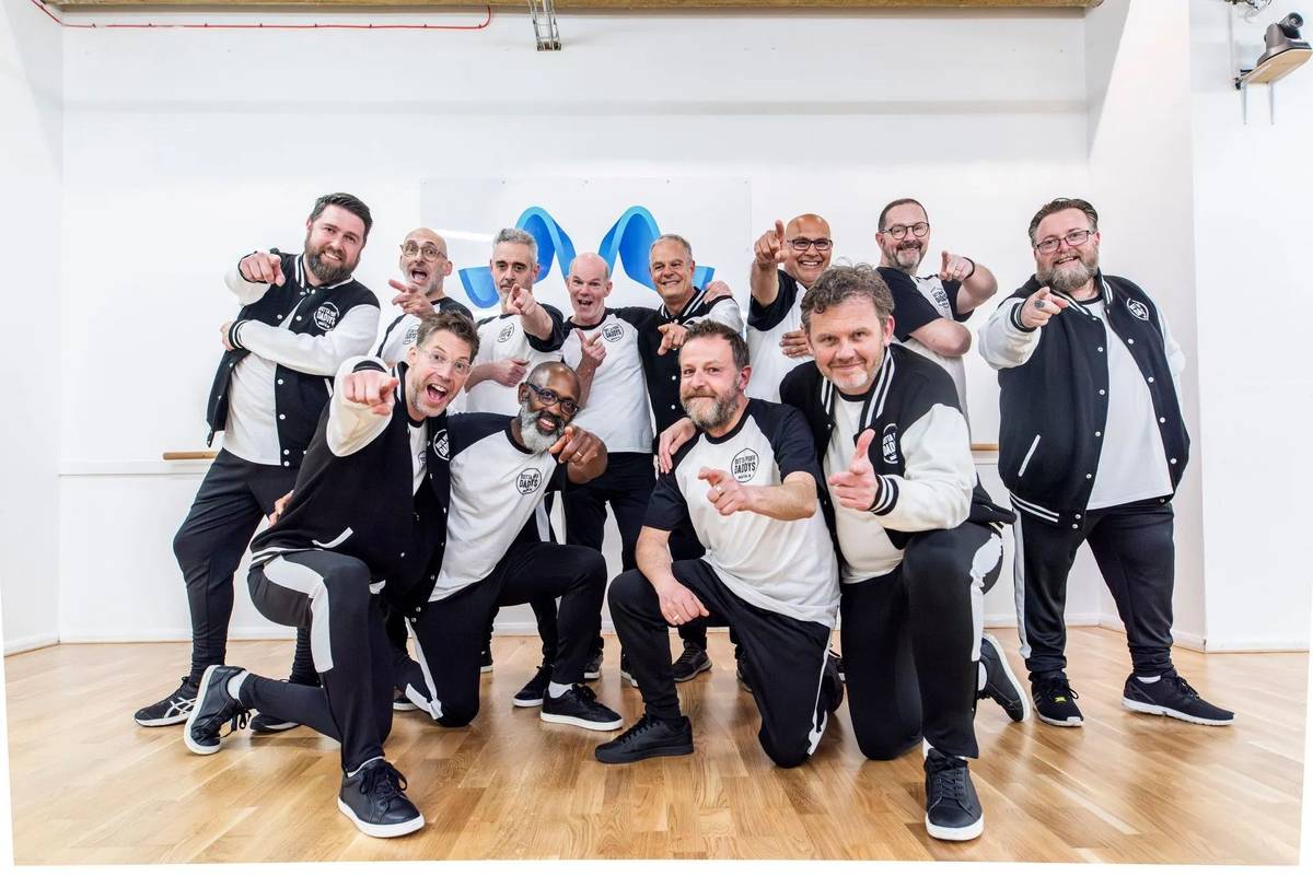 Outta Puff Daddys: o grupo de pais que dança contra o isolamento e a ...