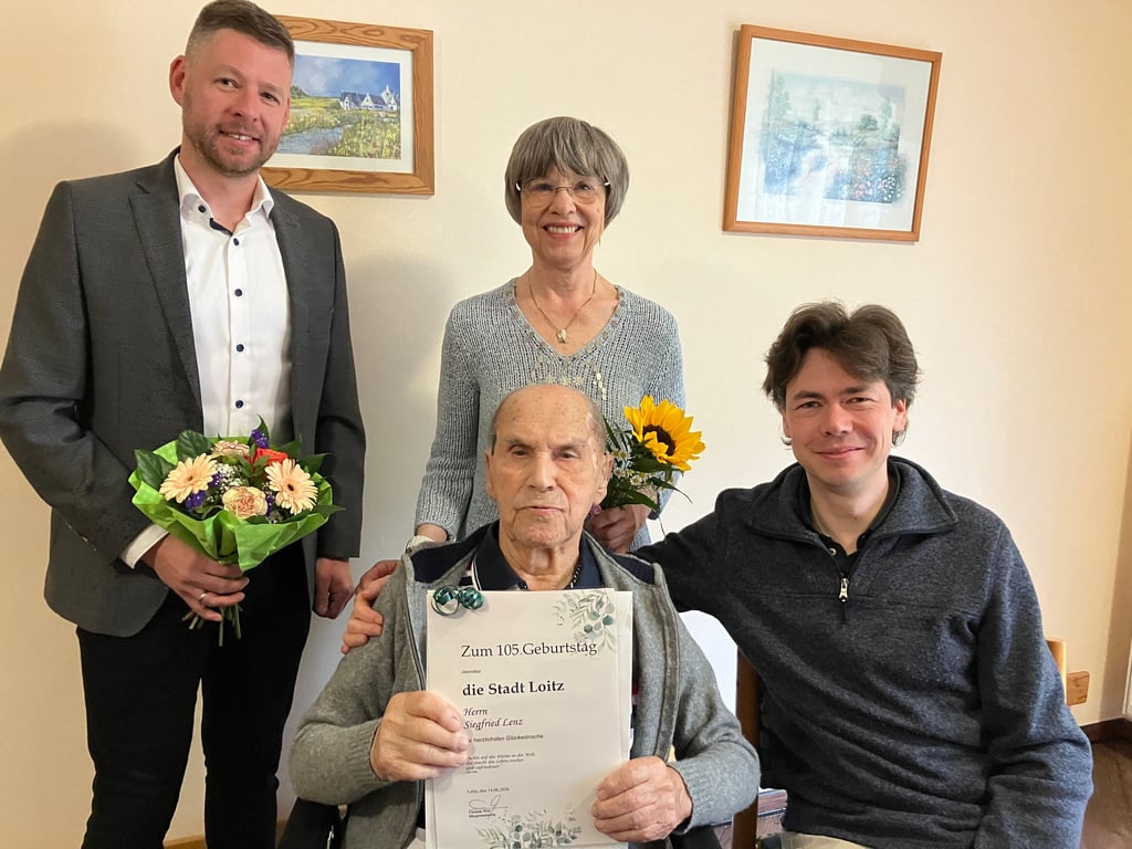 105. geburtstag: Ältester Loitzer Siegfried Lenz feiert besonderes Fest