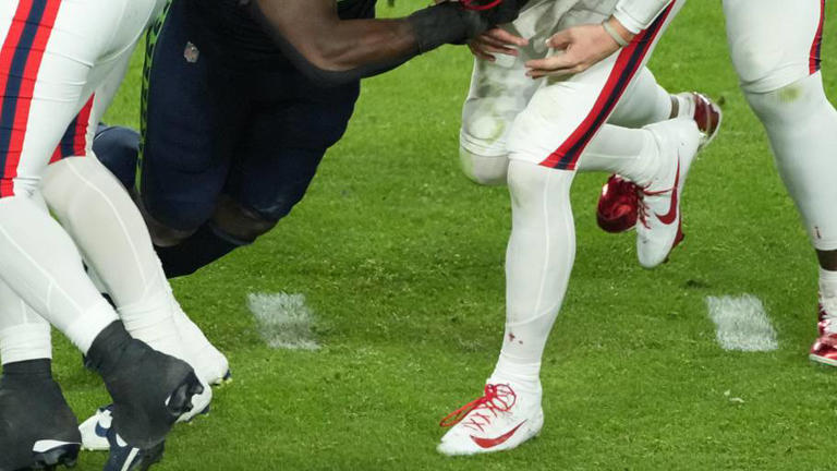 Derick Hall is locked in with a new contract and ready to break out