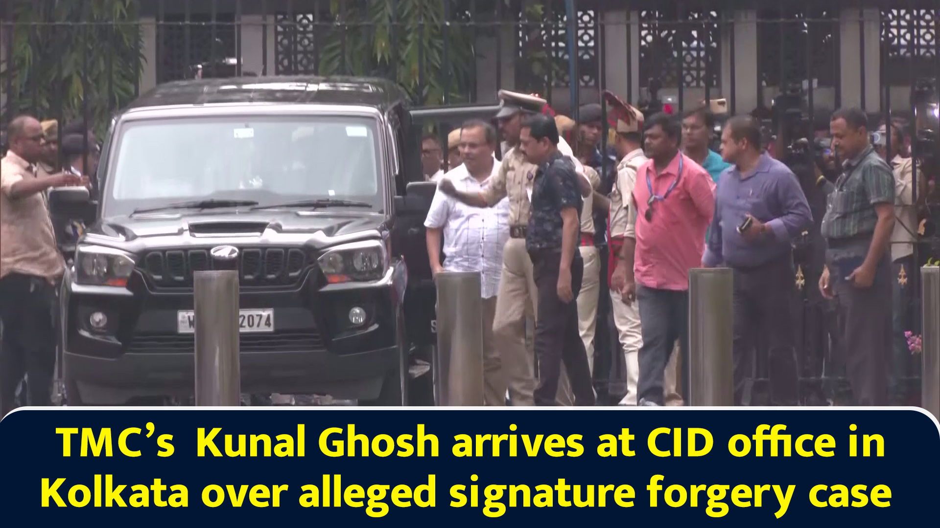 TMC’s Kunal Ghosh arrives at CID office in Kolkata over alleged ...