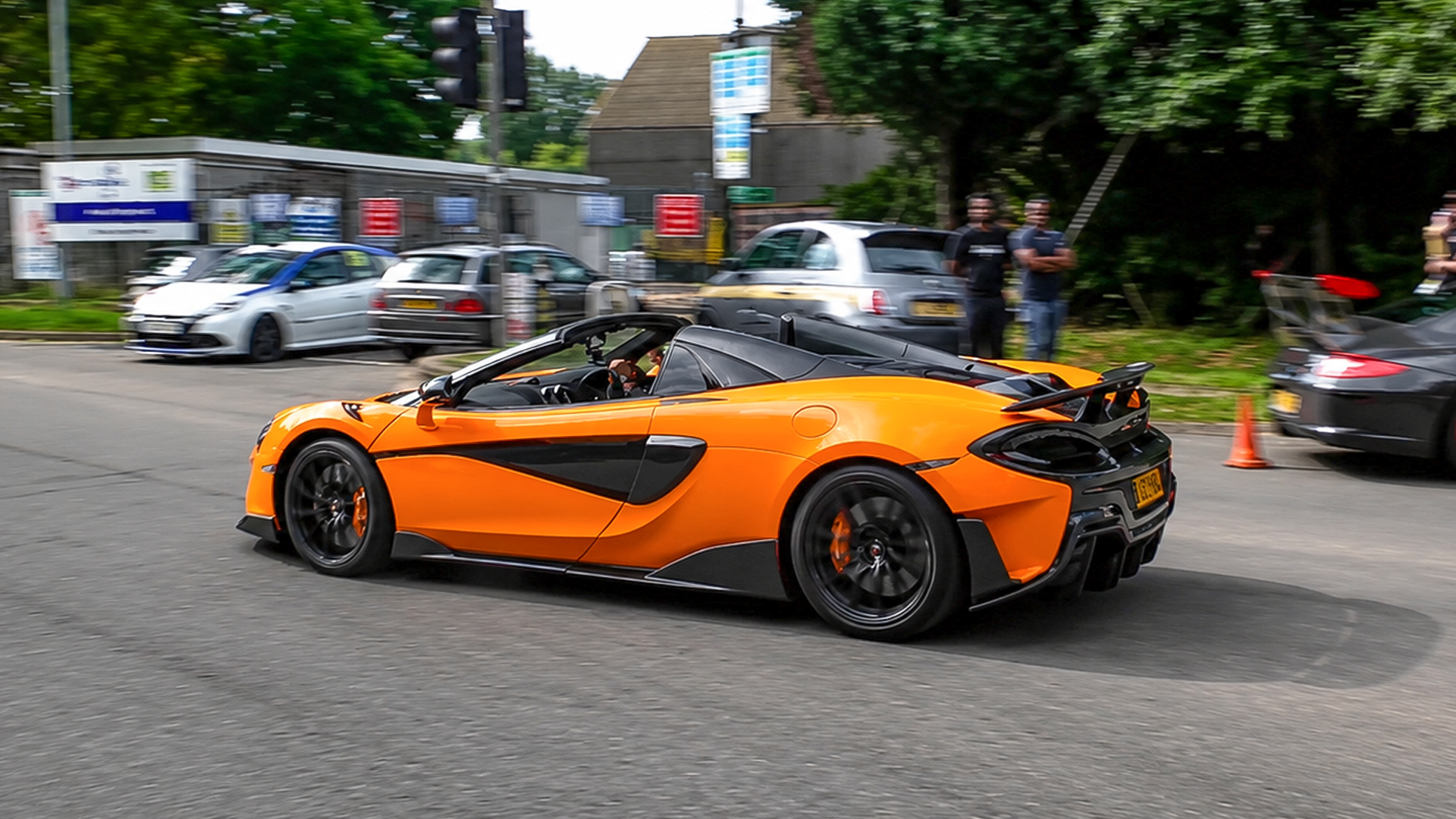 Orange millionaire's McLaren 600LT Spider on the move