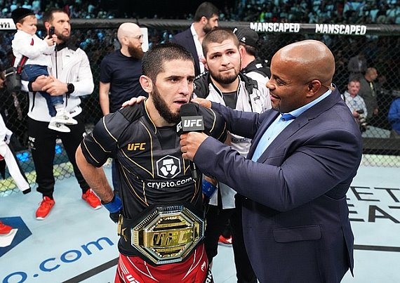 Islam Makhachev recalls epic school fight alongside Khabib Nurmagomedov