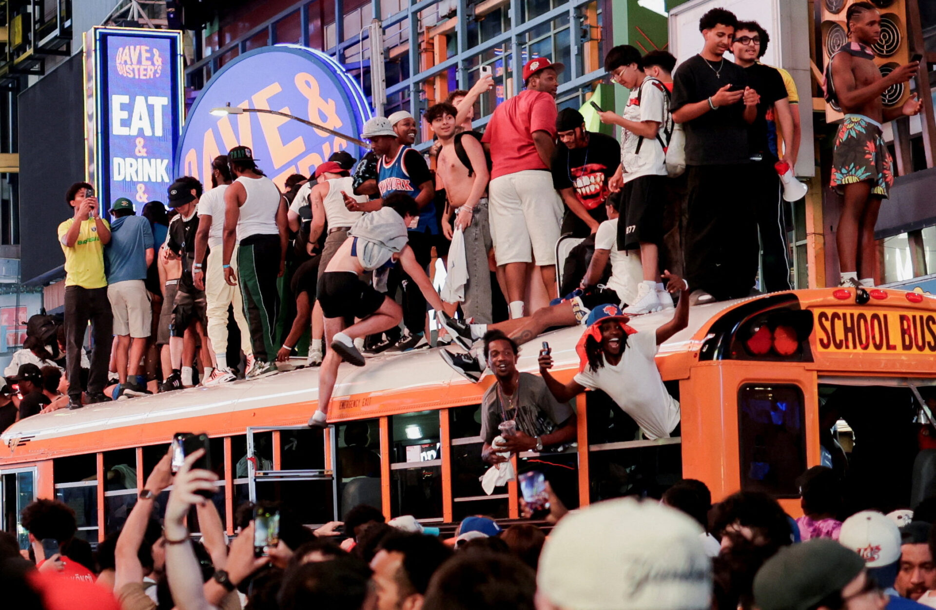 Scary scene in New York as Knicks fans' NBA Finals celebrations turn ...