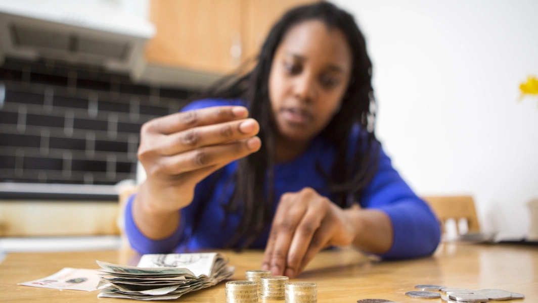 Frugal habits that quietly build lasting wealth