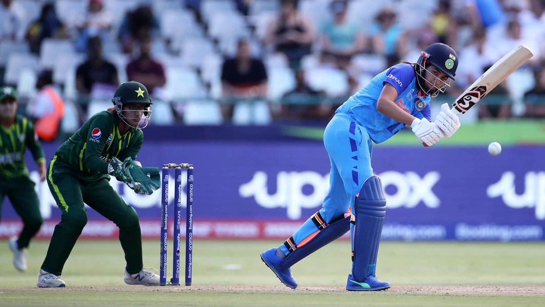 Harmanpreet opts to bat as India face Pakistan in T20 World Cup opener