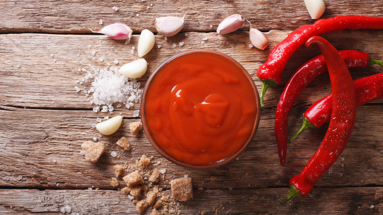 10 facts you probably didn't know about Sriracha